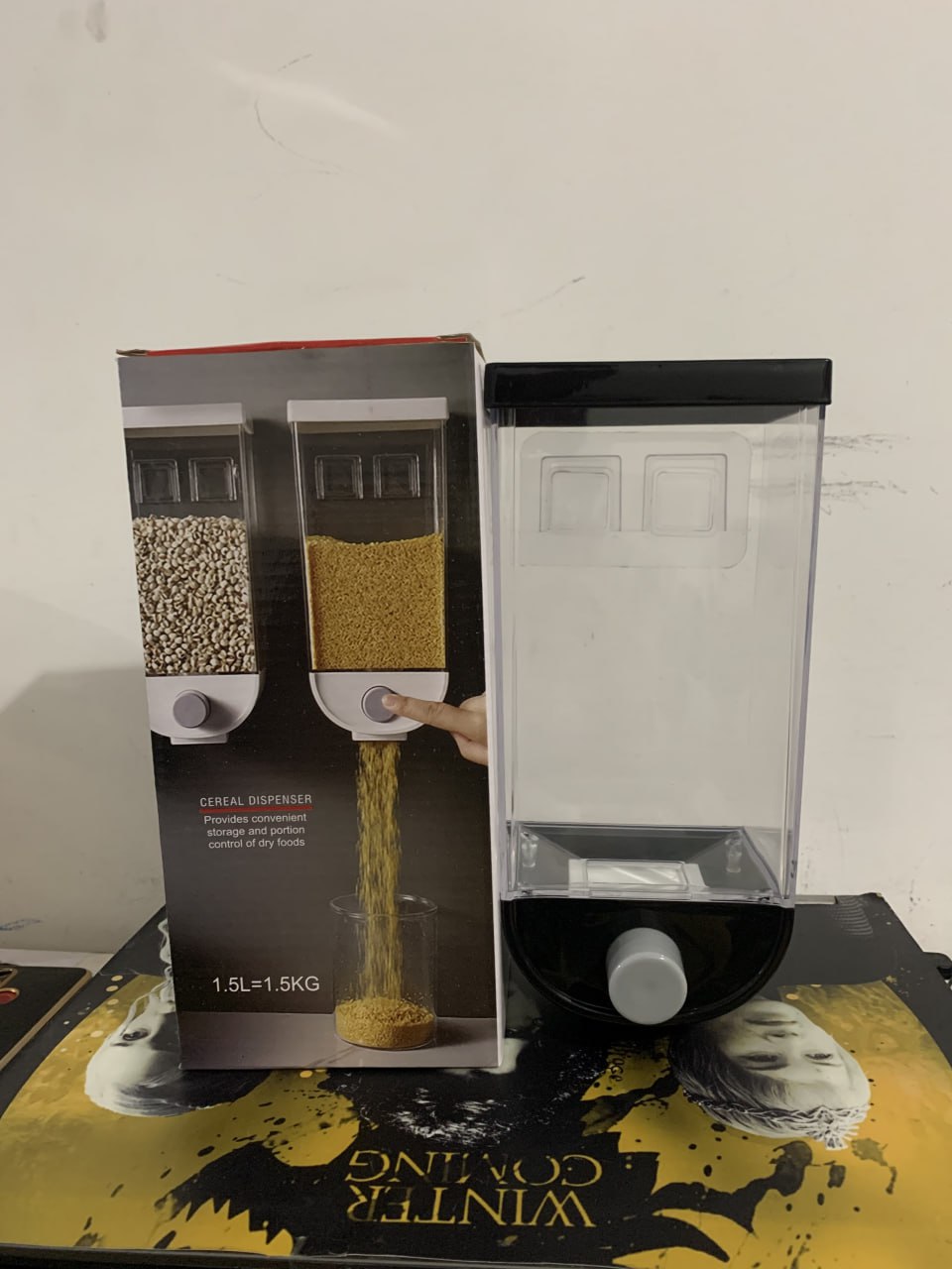 1500ml Transparent Body Eco-Friendly Wall Mounted Grain Storage Box ...