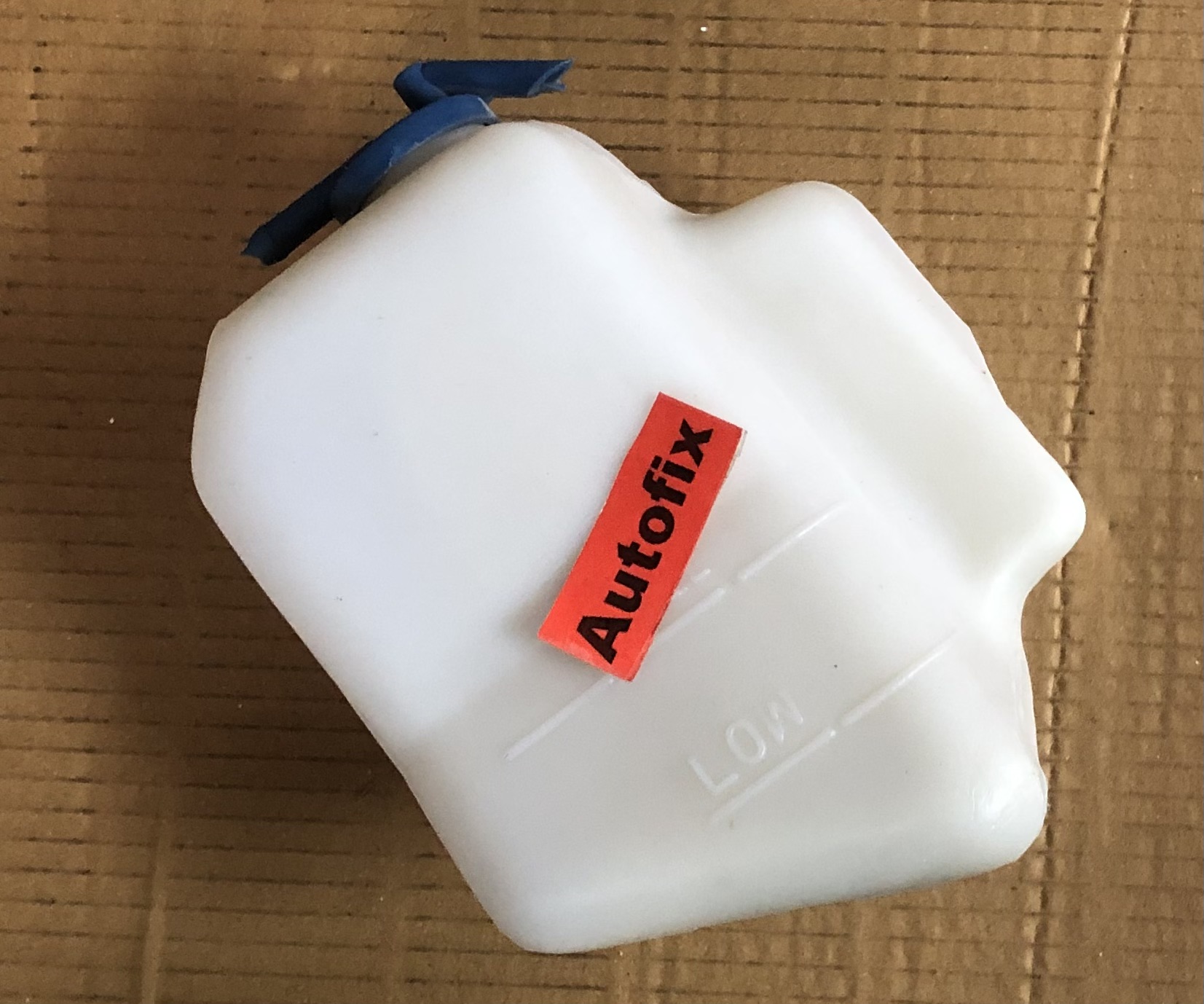 Suzuki Alto 1000cc Radiator Reservoir Plastic Bottle 01 PC | Daraz.pk