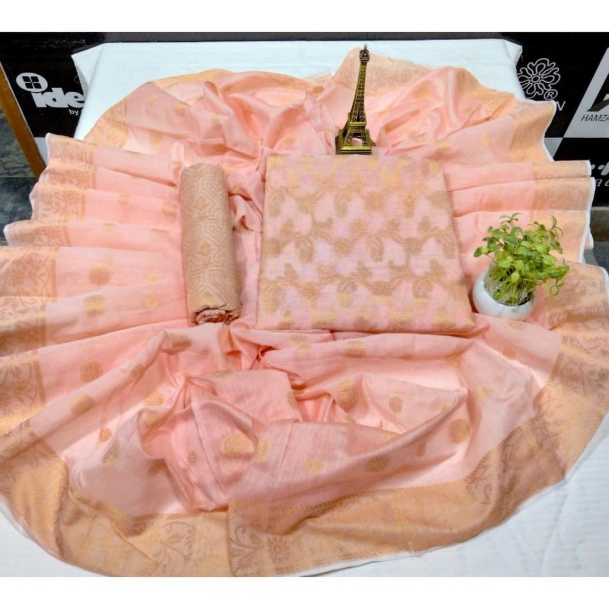 Shah Kamal Fabrics Cotton Jacquard 3 Piece Unstitched Suit With Cotton ...