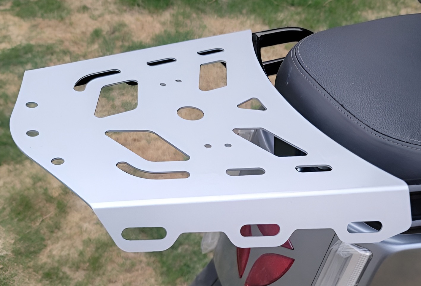 Motorbike Rear Rack / Motorcycle Rear Cargo Carrier / Tail Seat ...