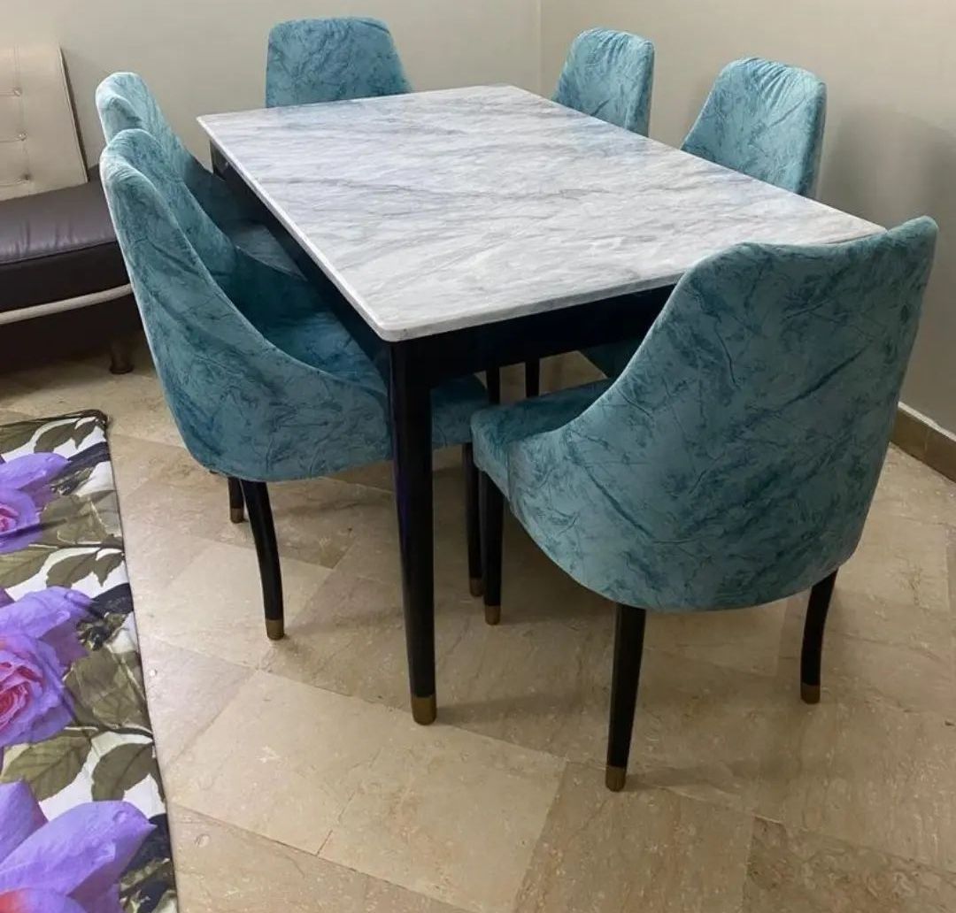 four seater dinig table set, marble top textured dinig table top ...