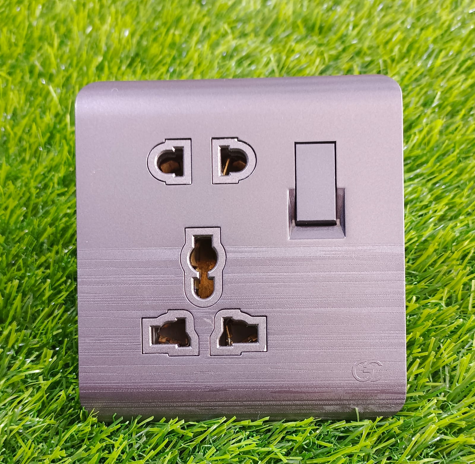 Light Plug China Fitting Switches + Sockets Electric Sheet/ Switch ...