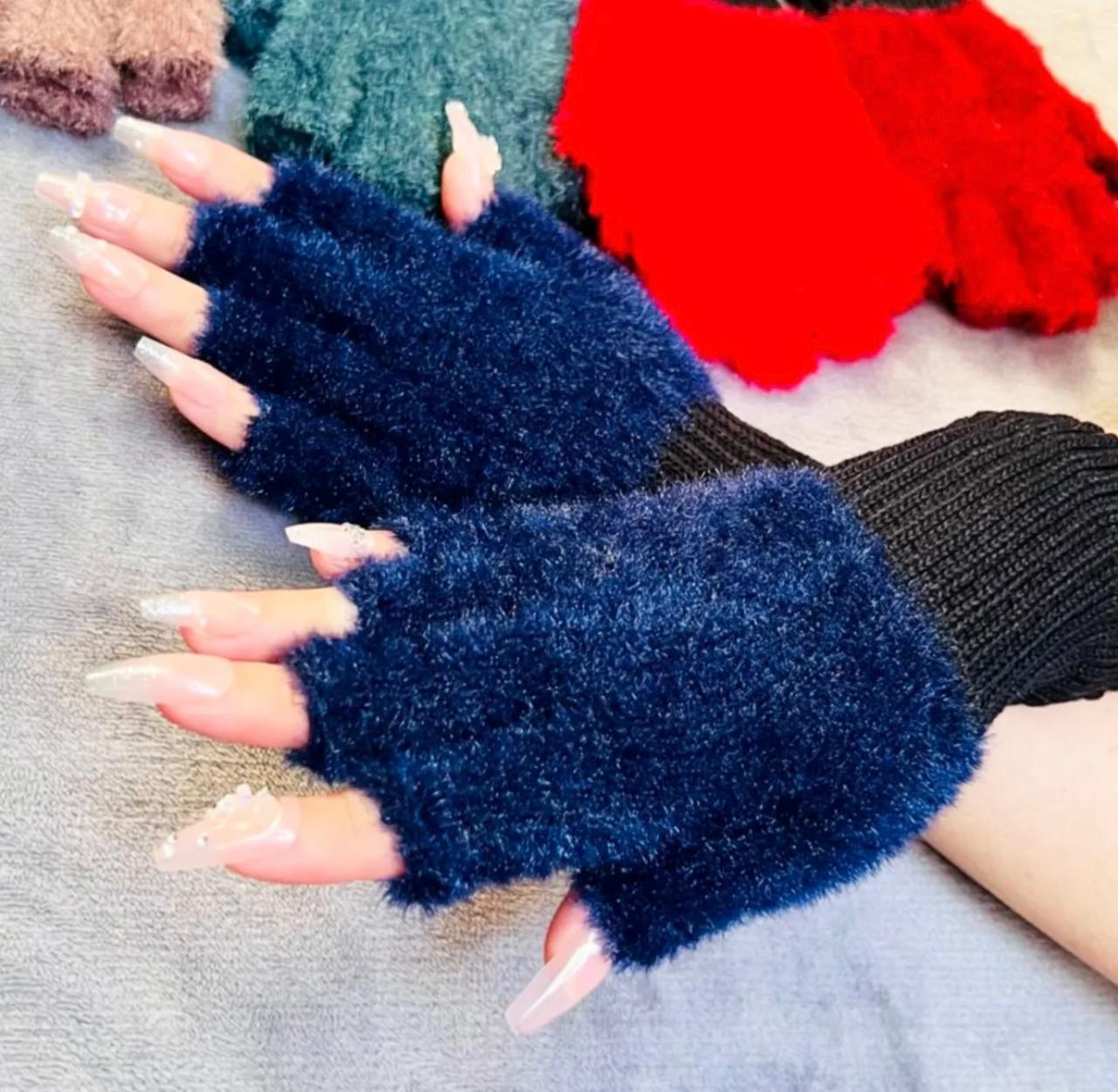 Half Finger Gloves for Girls | Daraz.pk