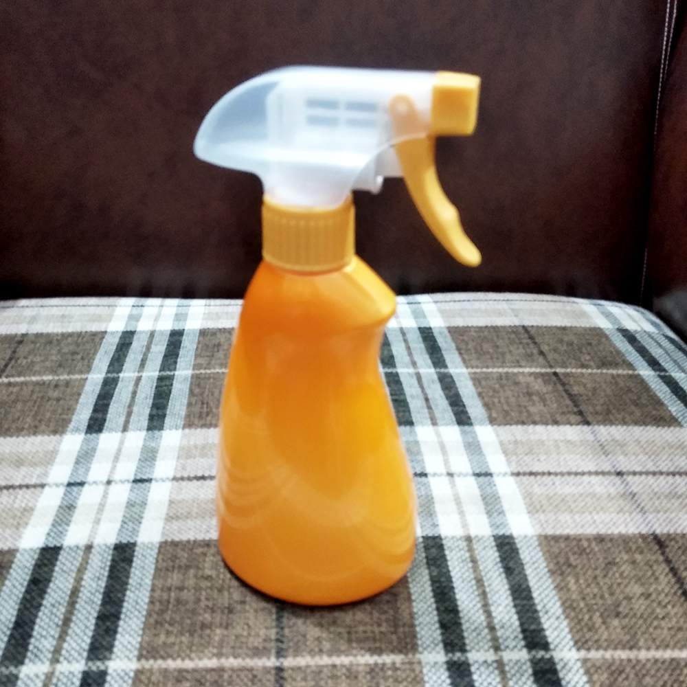 High Quality Imported Plastic water Spray Shower bottle 450 ml | Daraz.pk