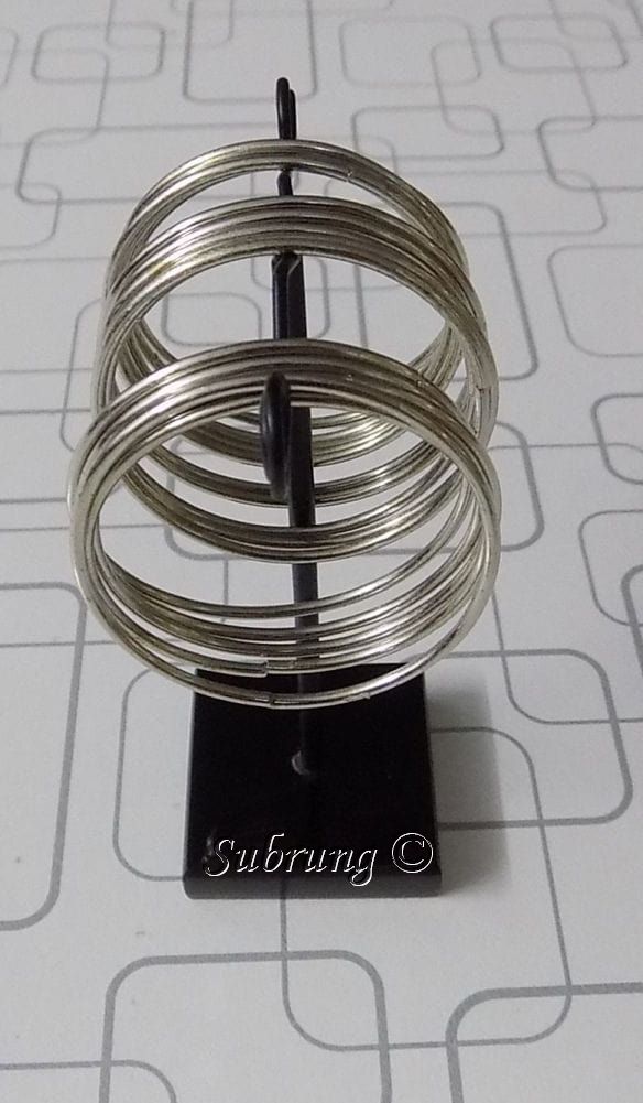 Eid Is Here. Metallic Bangles - Chorian- In 4.25 cm In Diameter - 1 ...