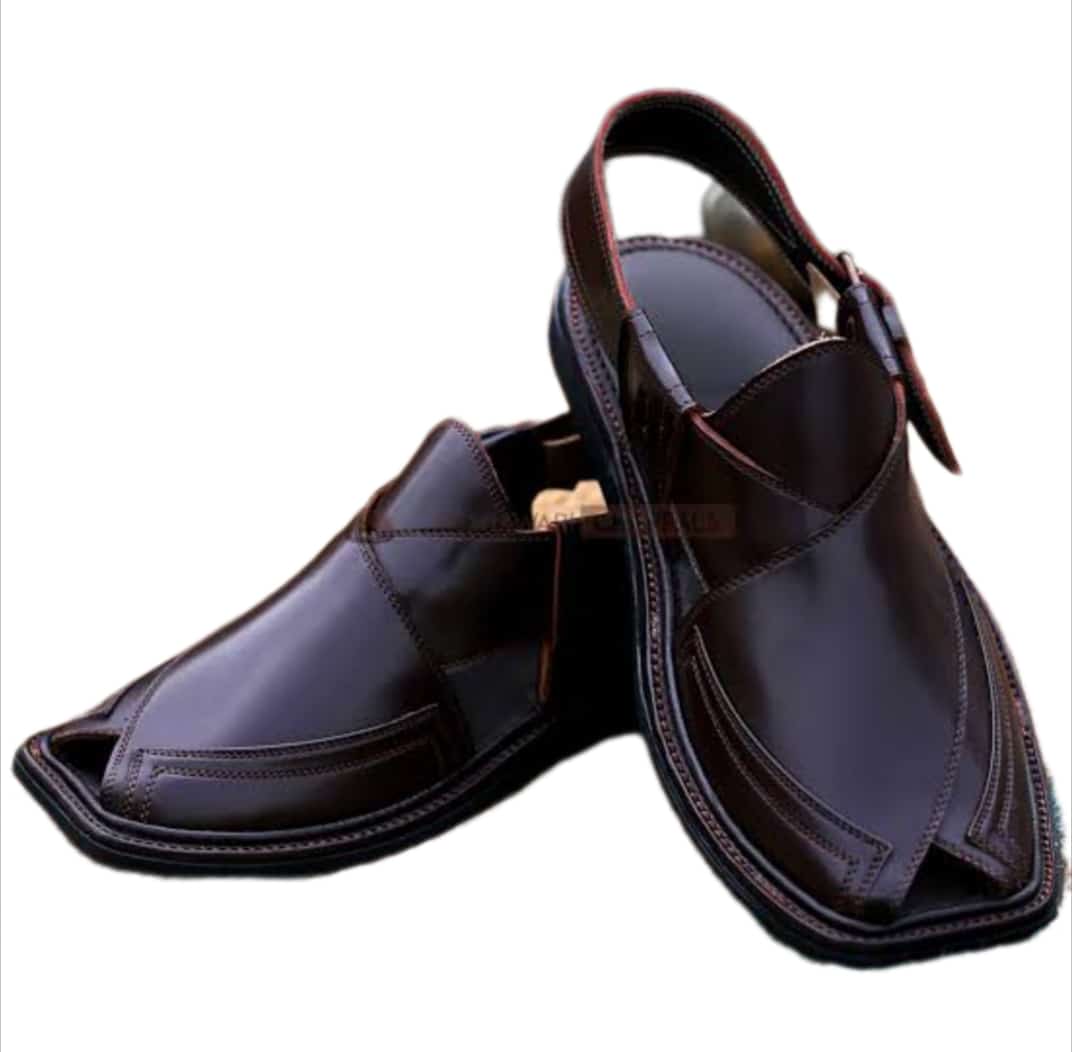New Men's Handmade Leather Chappal, Stylish Dotted Kaptaan Chappal, Men ...