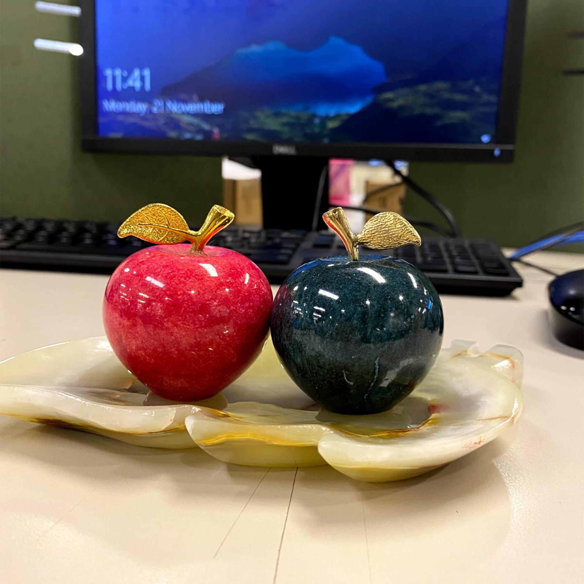 Onyx Leaf Tray with Red and Green Marble Apples, 2" Marble Apples ...