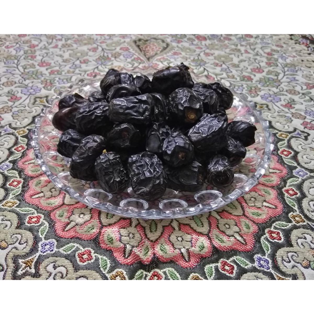 Ajwa Dates From Madinah 1 Kg Box | Daraz.pk