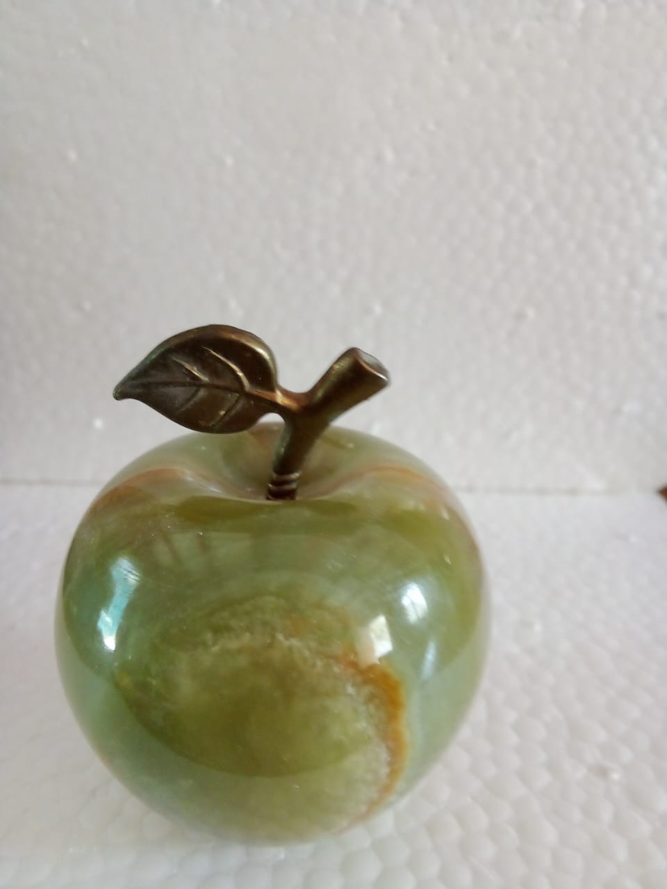 Marble and bonze material apple design paper weight | Daraz.pk