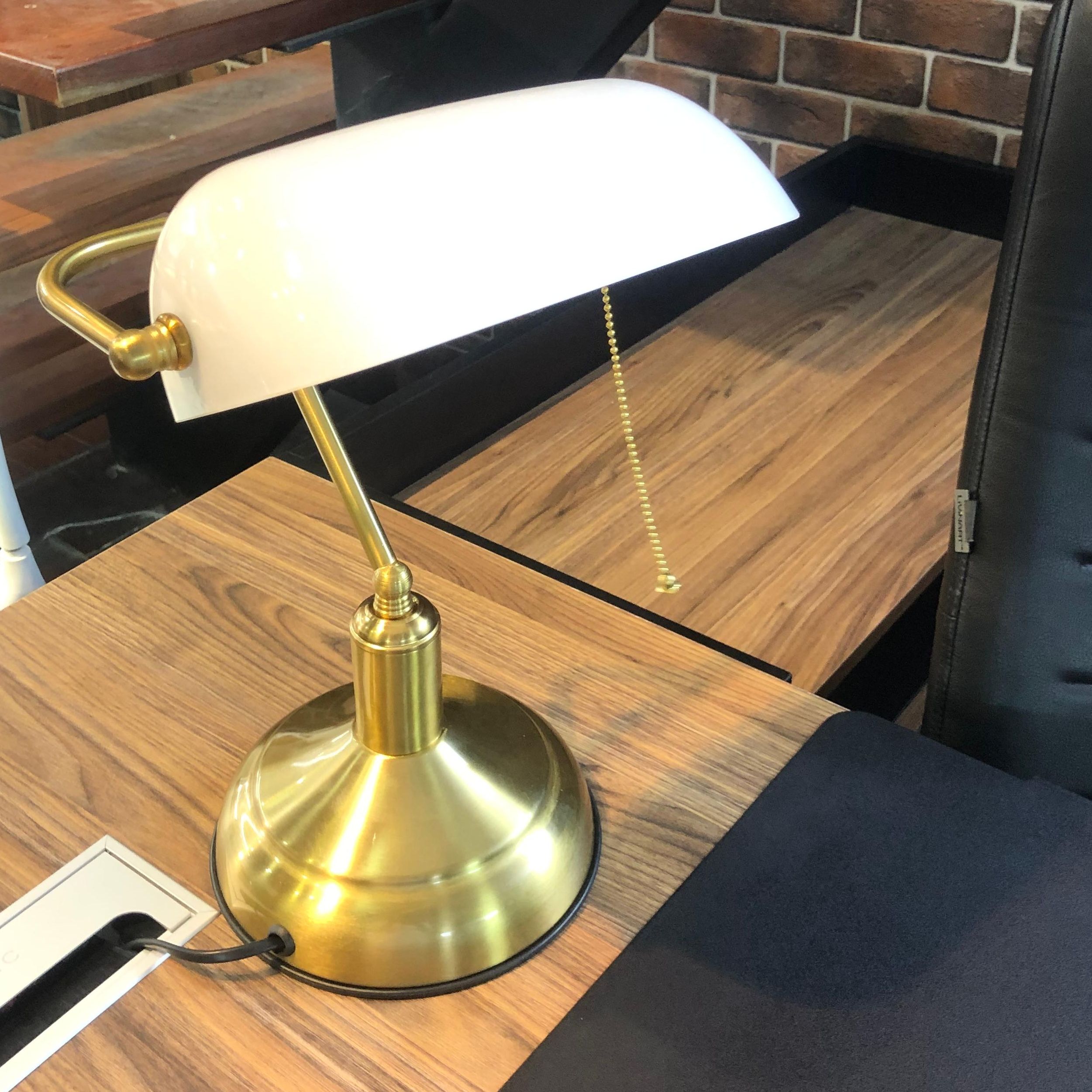 Bankers Lamp Green Glass Shade / Vintage Style Banker Lamp with Pull ...