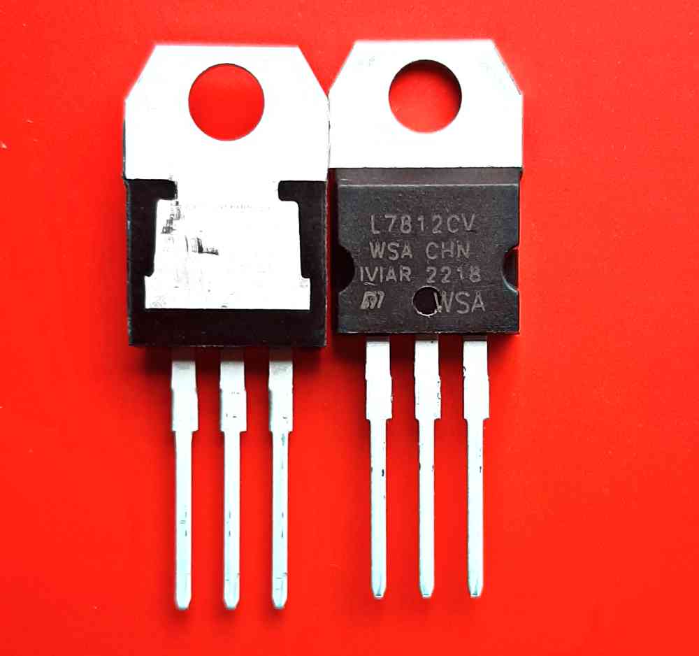 Pack Of 5 Pcs - 7812 Voltage Regulator Genuine L7812CV | Daraz.pk