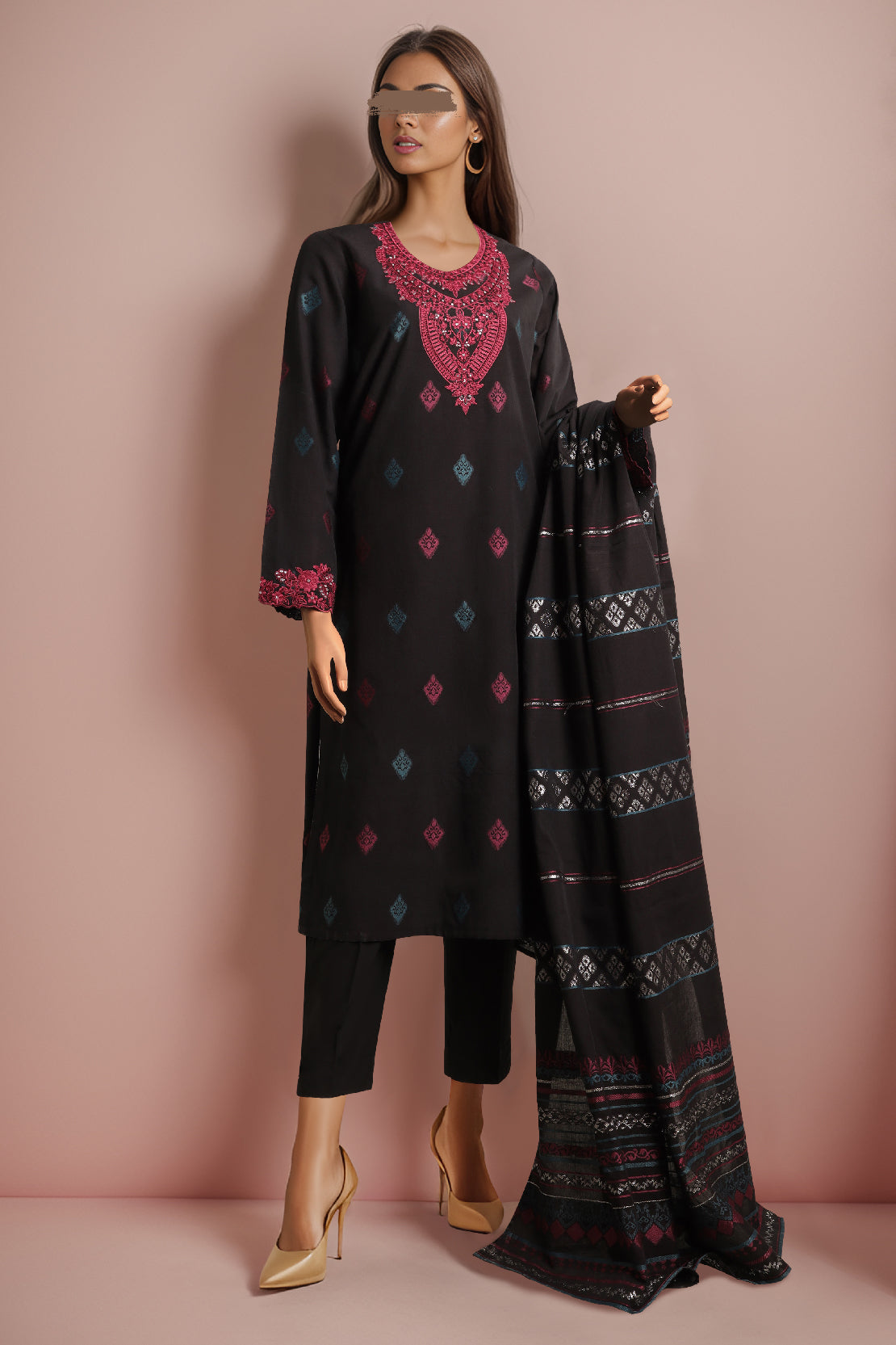 Saya Unstitched 3 Piece Embroidered Jacquard Cotton 3 Piece Suit For ...