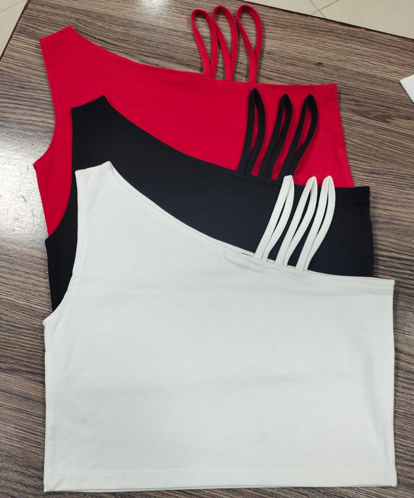 Triple Straps Crop Top - Stylish and Versatile, Comfortable Fit ...