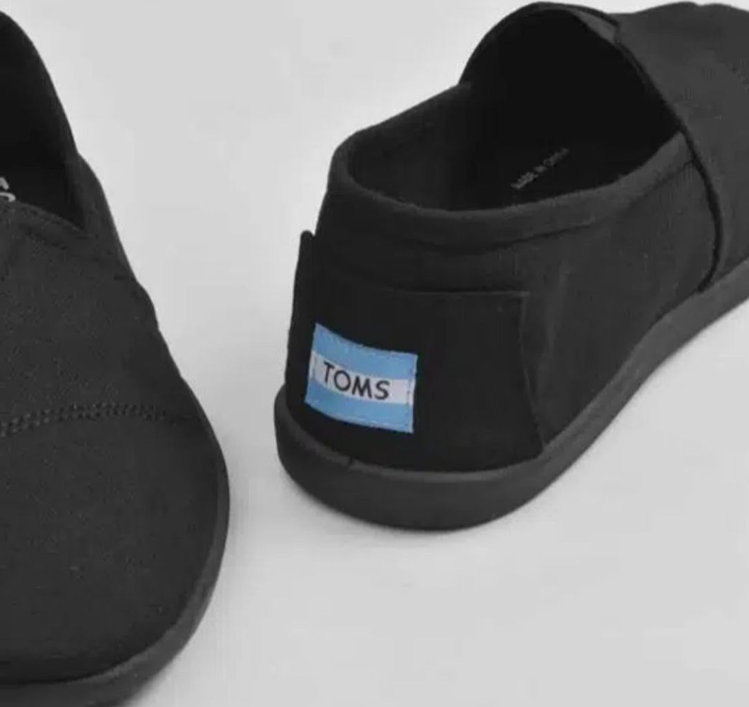 Toms syanno black canvas shoes Outdoor Running Shoes Casual Desert ...