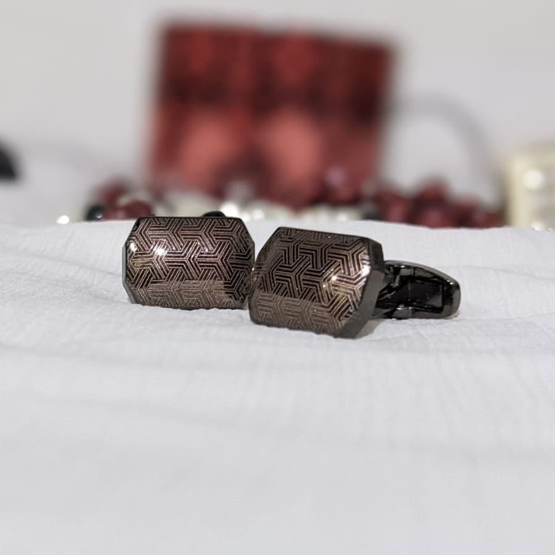 Vintage Classic dark gold Metal cufflinks for men with box. | Daraz.pk