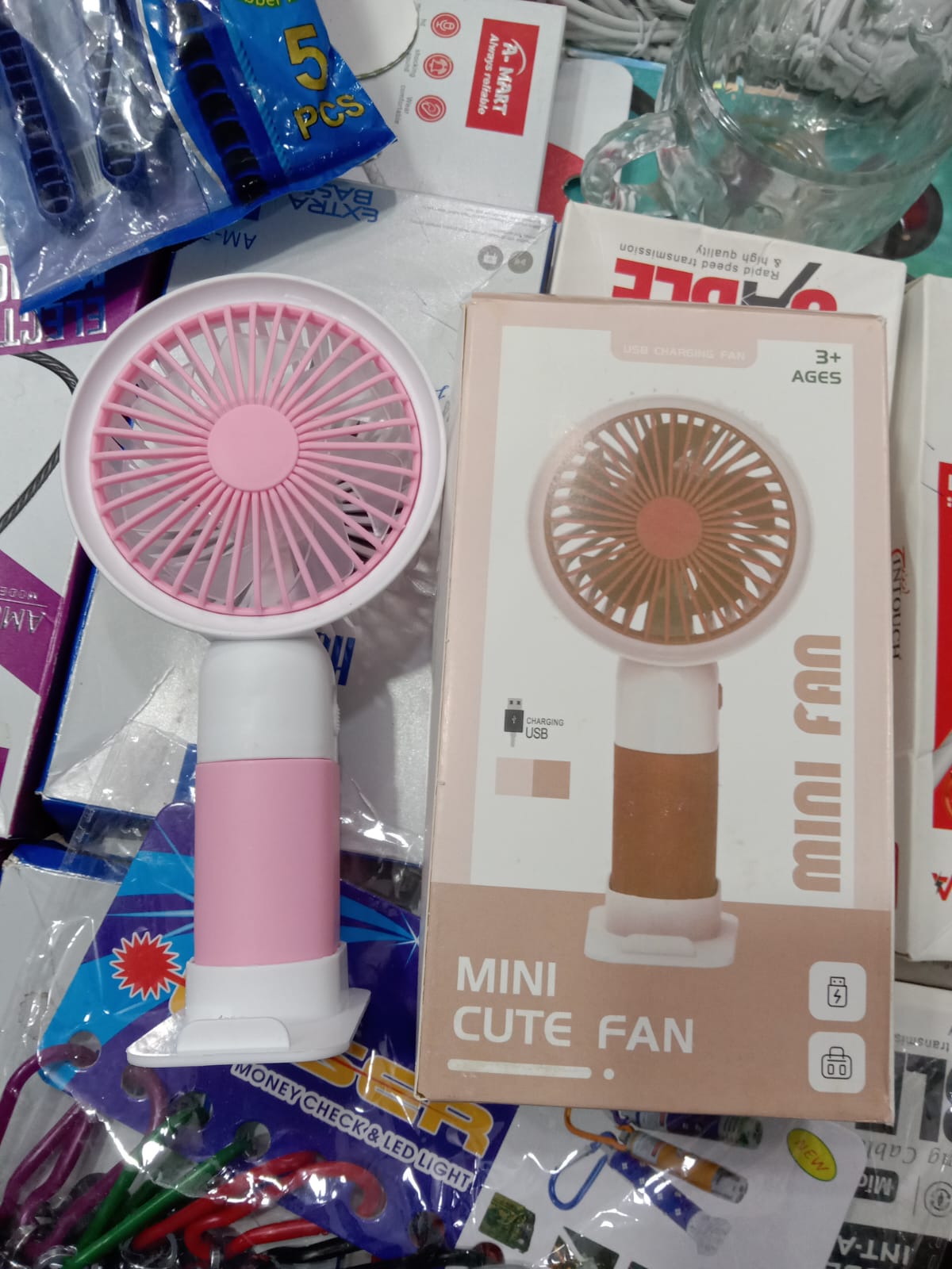 Desk Fan High Velocity Electric Fan USB Rechargeable Student Fan Cat ...