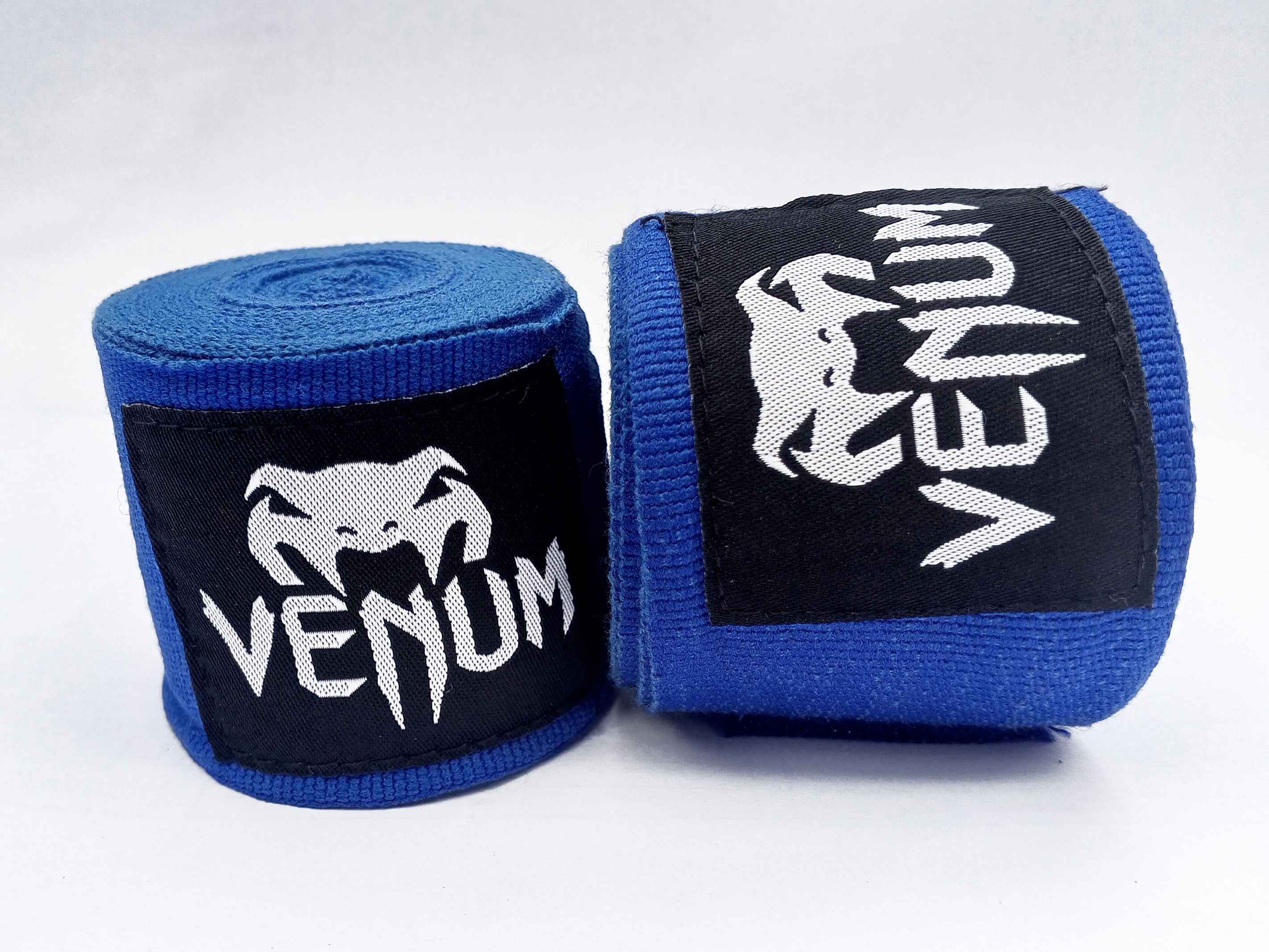 Superior Venum Pair of Hand wraps, Weightlifting , Hand Wrap, Wrap ...