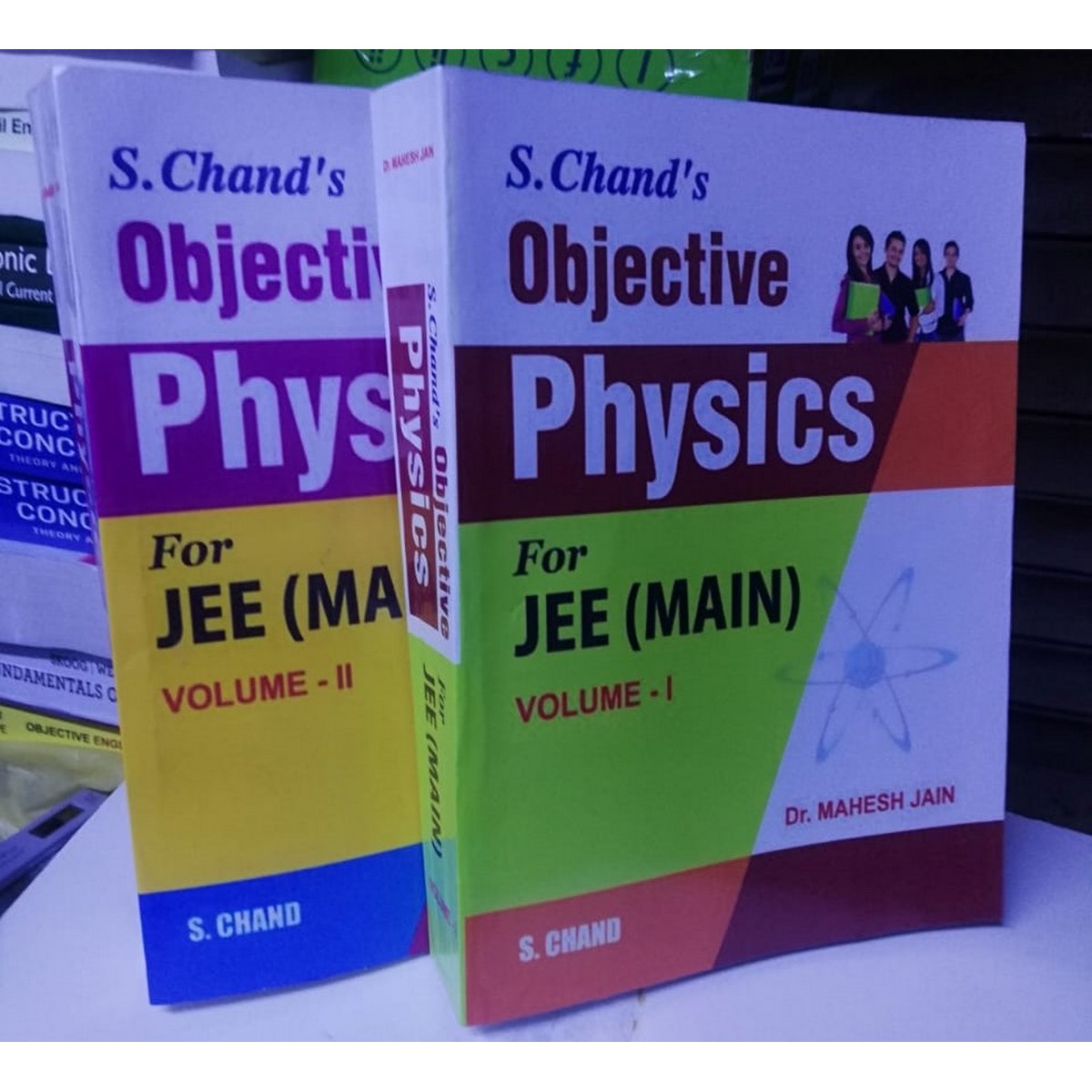 S.Chand's Objective Physics for JEE (MAIN) volume 1 & 2 by Dr. MAHESH ...
