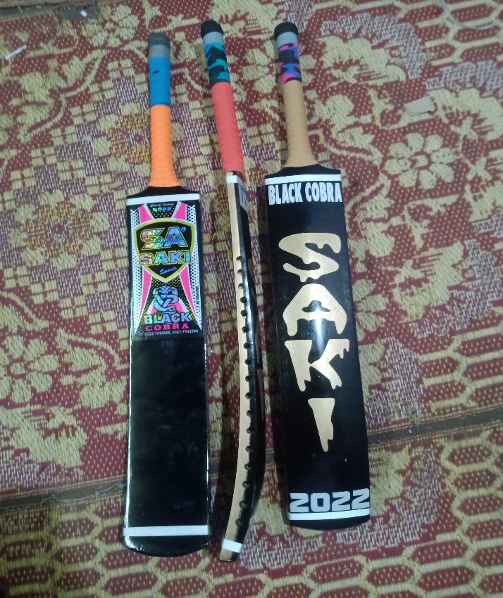SAKI BL ACK CO BRA BAT Cricket Bat Tape Ball Cricket Bat - Full Cane ...