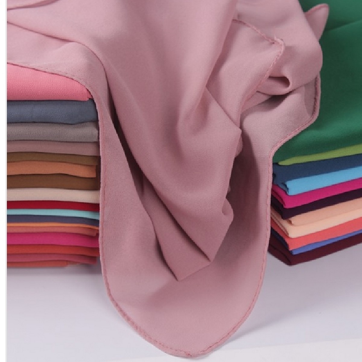 Chafoon Traditional Instant 2 Loop Ready to wear Hijab. | Daraz.pk