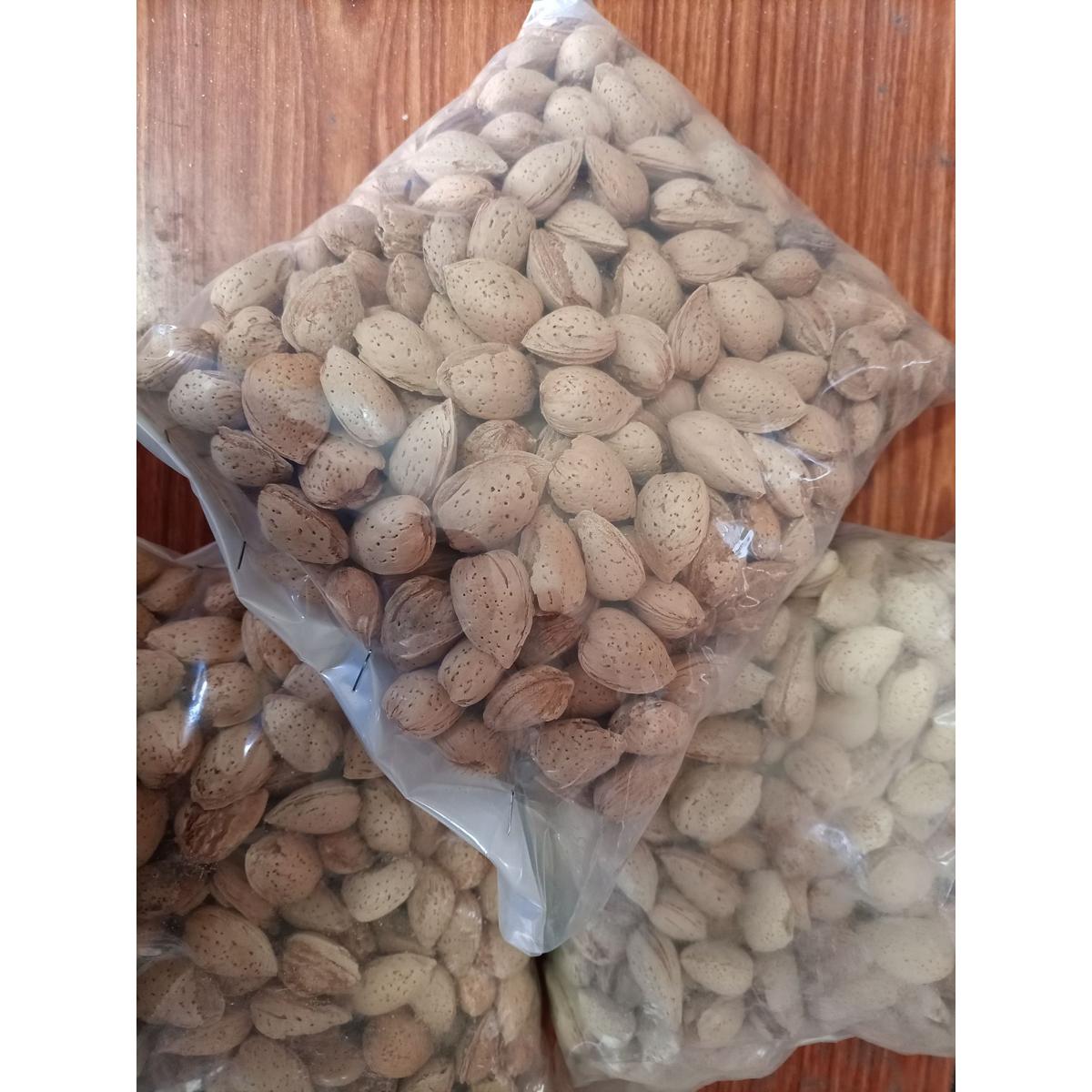 Almont with shell | Badam - 250 gm | Daraz.pk