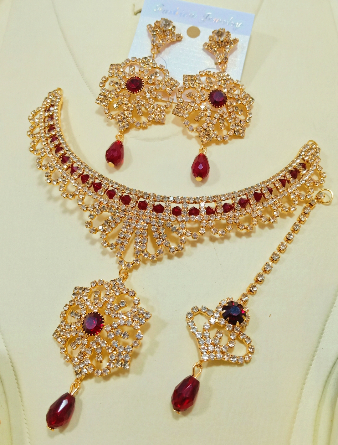New Jewellery Collection Golden Crystal Girls Jewellery Set Long ...