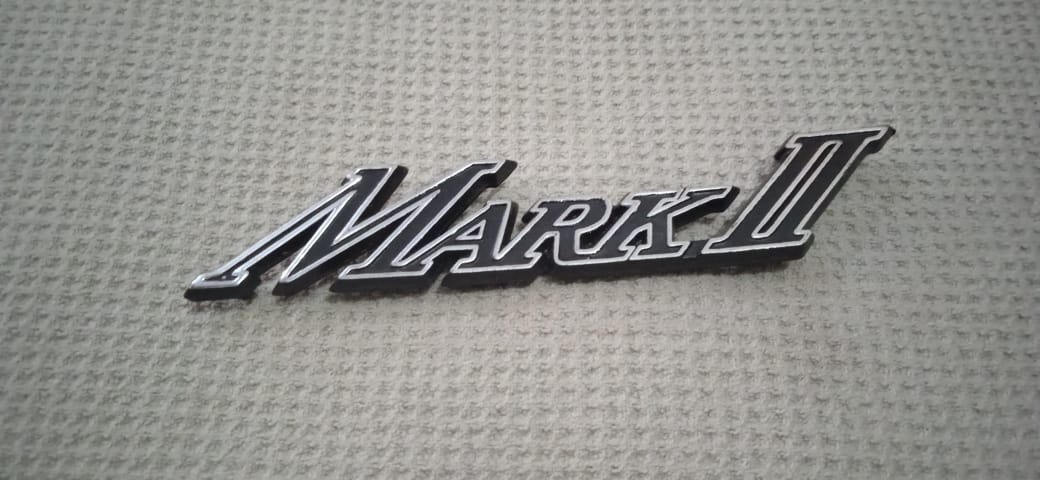 Toyota Mark II Emblem 1 Piece In Metal | Daraz.pk